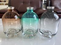 China 250ml 375ml 500ml Thick Bottom Glass Whiskey Bottle with Customized Clear Round Design for sale