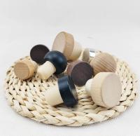 China Clear Bottle Caps of Various Sizes with Hot Stamping Surface Handling for sale