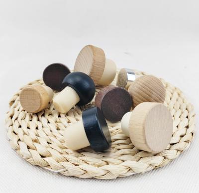 China Clear Bottle Caps of Various Sizes with Hot Stamping Surface Handling for sale