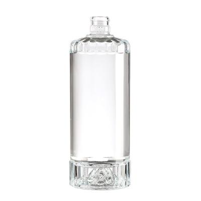 China Customized Logo Acceptable Empty Clear Glass Liquor Bottle With Cork for Whisky for sale