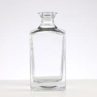 China Glass Liquor/Spirits Storage Bottle 250ml 50mm/375ml/500ml/700ml/750ml/1L Clear Square for sale