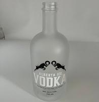 China Level Clear Glass Bottle for Wine/Vodka 500ML 750ML Direct Hot Stamping for sale