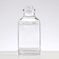China Acceptable Customer's Logo 750ML Square Round Glass Empty Wine Bottle in Custom Color for sale