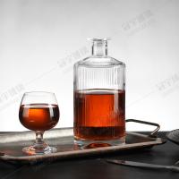 China Spray Cap Glass Bottle 200ml 250ml 500ml 700ml 1000ml for Wine Whiskey Brandy Tequila Gin for sale