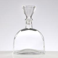 China Hot Flat Glass Wine Bottle with Screw Cap Capacity 200ml/300ml/500ml/750ml/1000ml for sale