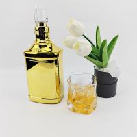 China 750ml Brown Glass Wine Bottle with Textured Surface in Beverage and Whisky for sale