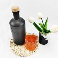China 700ML Super Flint Square Glass Vodka Bottle Glass Spirits Bottle Custom Glass Bottle for sale