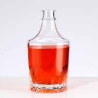 China Beverage Industry 550ml Gin Vodka Glass Bottle with Guaranteed and Clear Glass Collar for sale