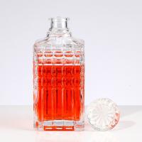 China 500ml 750ml Clear Glass Bottle for Whisky Brandy Vodka High End Luxury Cork Sealing for sale