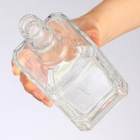 China Hot Stamping 500ml 750ml Cube Vodka Alcohol Spirits Liquor Whisky Wine Glass Bottle for sale