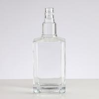 China Hot Stamping 500ml 750ml Cube Vodka Alcohol Spirits Liquor Whisky Wine Glass Bottle for sale