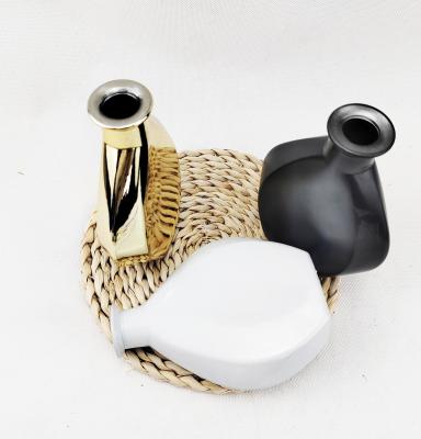 China 350ml Fancy Large Size Matte Luxury Perfume Empty bottle Reed Diffuser Bottle for Beverage for sale
