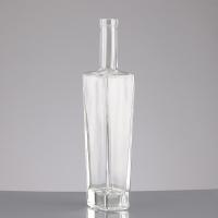 China Spray Cap Square Vodka Glass Bottle Ideal for Whiskey Gin Bourbon Vodka Brandy Storage for sale