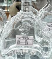 China Acceptable Customer's Logo Glass Bottle for Empty Liquor Vodka Rum Gin Brandy Whiskey for sale