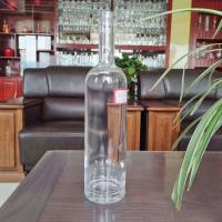 China Customized 1000ml Glass Bottles for Vodka XO Tequila and Red Wine Cork Sealing Type for sale