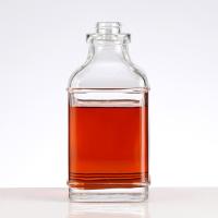 China Large Capacity Square Wine Bottle Made of Glass with Customized Logo and Transparent Design for sale