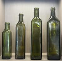 China Capacity 200ml/300ml/500ml/750ml/1000ml Glass Bottle with Twelve Zodiac Relief Design for sale