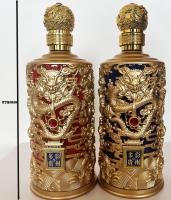 China Provided Freely Glass Bottle Cover for Liquor Bottles Dragon and Phoenix Bottle Set for sale