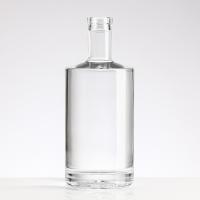 China Brandy Liquor Gin Glass Bottle with Stopper 750ml Vodka Glass Body Material for sale