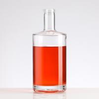 China Brandy Liquor Gin Glass Bottle with Stopper 750ml Vodka Glass Body Material for sale