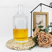 China High White Glass Material Custom Color Clear 750ML Whisky Whiskey Glass Decanter Bottle for sale