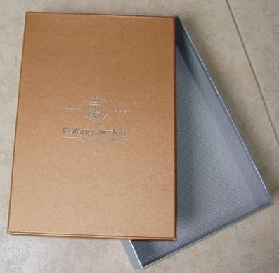 China Logo Silver Foil Stamping Cardboard Box ,  Box Packaging For Textile T-shirt for sale