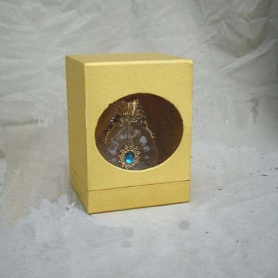 China Luxury Perfume Cardboard Paper Box / Cosmetic Box Packaging PVC Window for sale