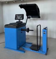 China 220rpm Auto Wheel Balancer Wheel Alignment Machine 1200mm for sale