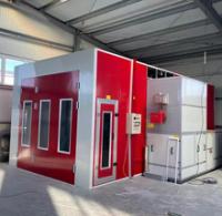 China Vehicle Automotive Paint Booth Equipment With Three Offs Sheet Metal Front Door for sale
