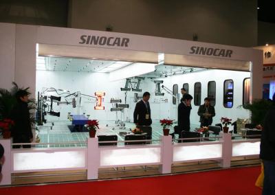 China Safety Door Model Car Spray Booth Rock Wool Panel Fire Resistant Wall Without Glass for sale