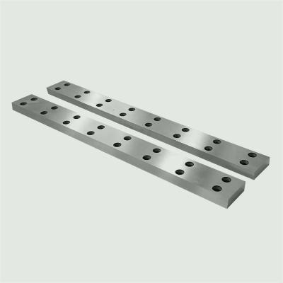China HRC 56-62 Hardness Hydraulic Shear Blade 6000mm Length Precision Ground For Metal Cutting for sale