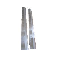 China 30mm Width Hydraulic Shear Blade 200 Grams High Wear Resistance 30mm for sale