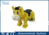 China Adjustable Stirrup Coin Operated Horse / Horse Ride On Toy Washable Skins for sale