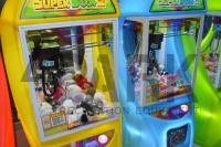 China Hot Sale Mini Prize Toy Crane Claw Game Machine Claw Crane Club Series Mini Crane Machine for sale