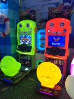 China Interesting Coin Operated Racing Game Machine English Version Car For Game Center for sale