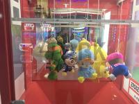 China Coin Operated Prize Catch Blush Toy Claw Crane Game Machine British Style for sale