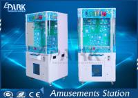 China Shopping Mall Scissor Cut Line Crane Game Machine / Toy Claw Machine for sale
