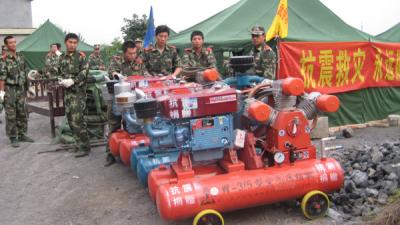 China Large capacity oil - free piston stationary air compressor for Pneumatic  tools for sale