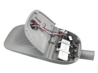 China Horizontal Vertical IP66 Waterproof LED Street Light Wind Resistant 4000K For Outdoor for sale