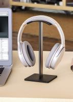 China Anti Scratch Desk Gaming Headphone Stand 23cm Aluminum Base for sale