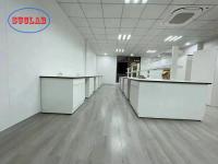 China White Phenolic Resin Worktop Laboratory Casework With Steel Frame Reagent Shelves for sale