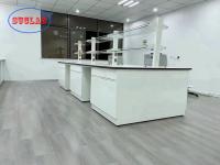 China White Phenolic Resin Worktop Laboratory Casework With Steel Frame Reagent Shelves for sale