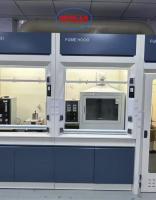 China Explosion-proof Ducted Fume Cupboard White Gray Blue Selections Engineered for Fume Containment and User Protection in Labs for sale