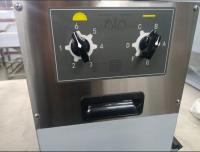 China Vertical Stainless Steel Commercial Bun Toaster 220-240V Quick Batch Baking For Hamburger Bread Preparation for sale