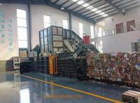 China Hot selling pressing waste plastic, PET Bottles, waste paper, plastic film, aluminum cans horizontal hydraulic baler for sale