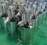 China 5 Liter Handheld Type Stainless Steel Narrow Mouth Measuring Tank for Gas Station for sale