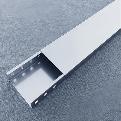 China Good Fire Resistance 4 Inches Solid Cable Tray With Cover For Wireway System for sale