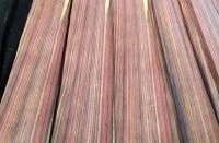 China Natural Sonokeling Wood Veneer Quarter Slicing Flat Cut 0.5mm Thickness 8-40cm Width for sale