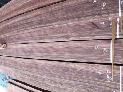 China Sonokeling Natural Wood Veneer 0.5mm Thickness Dark Brown Decorative Flooring for sale