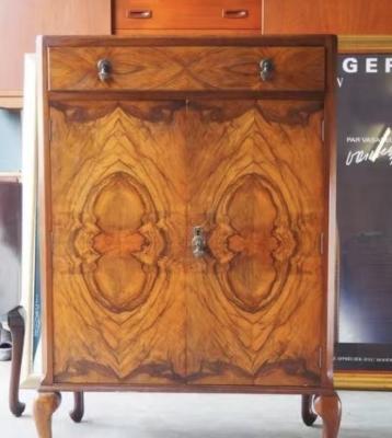 China Olive Wood Natural Veneer 8-40cm Width for Furniture Inlay Craftsmanship for sale